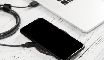 Can You Plug A Wireless Charger Into A Computer? It's Complicated.