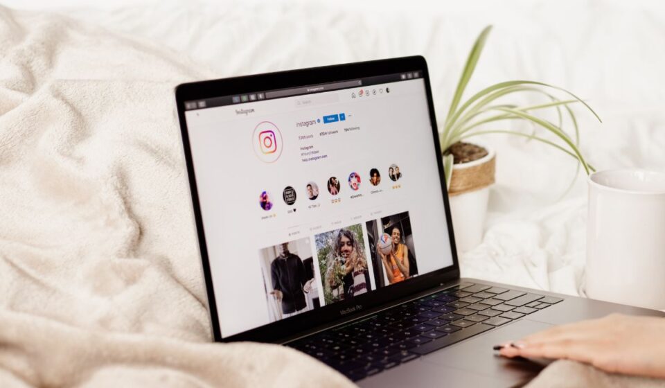 How To Message Someone On Instagram From Your Laptop
