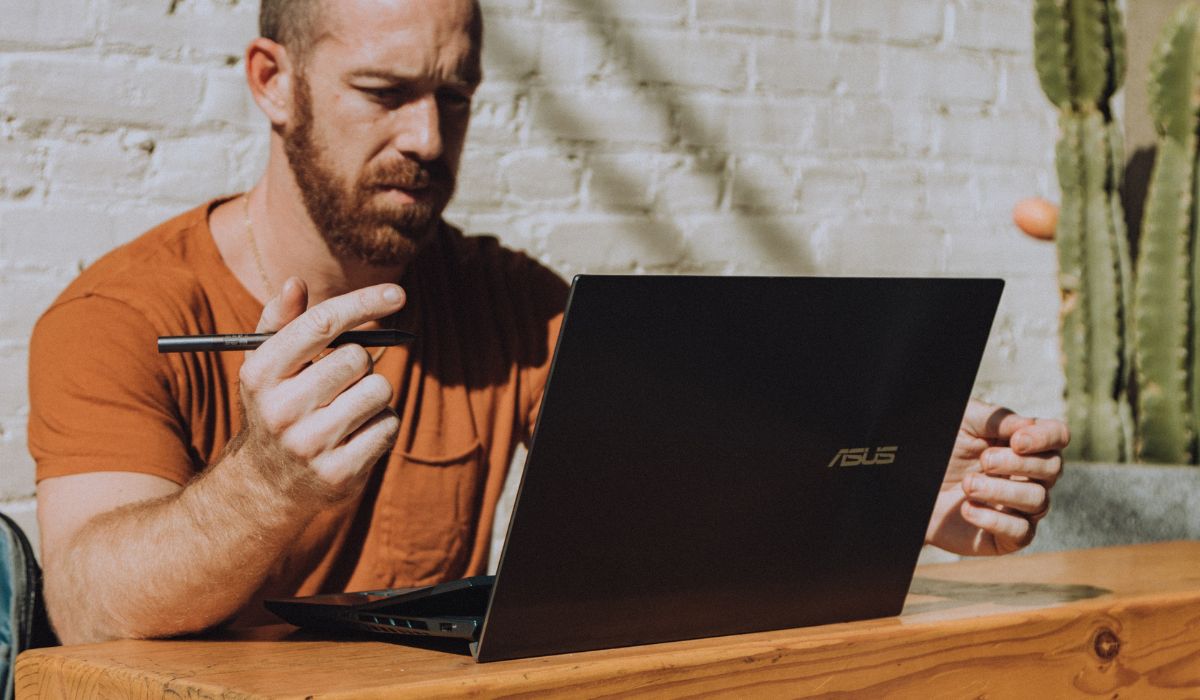 How to Power on Your ASUS Laptop - Sorta Techy